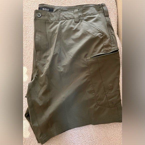 5.11 Tactical | Shorts | 51 Olive Green Cargo Shorts Nwot Size 44 ...